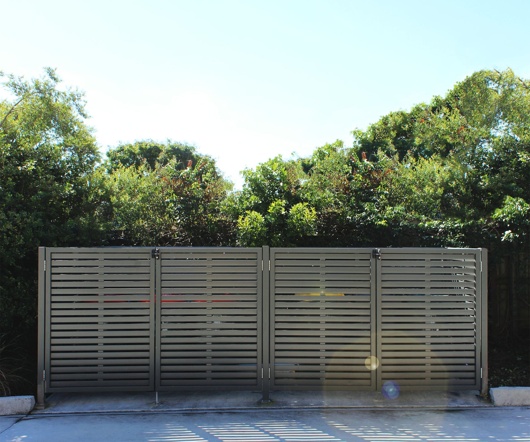 Aluminium Slat Screens | Flat-pack DIY system