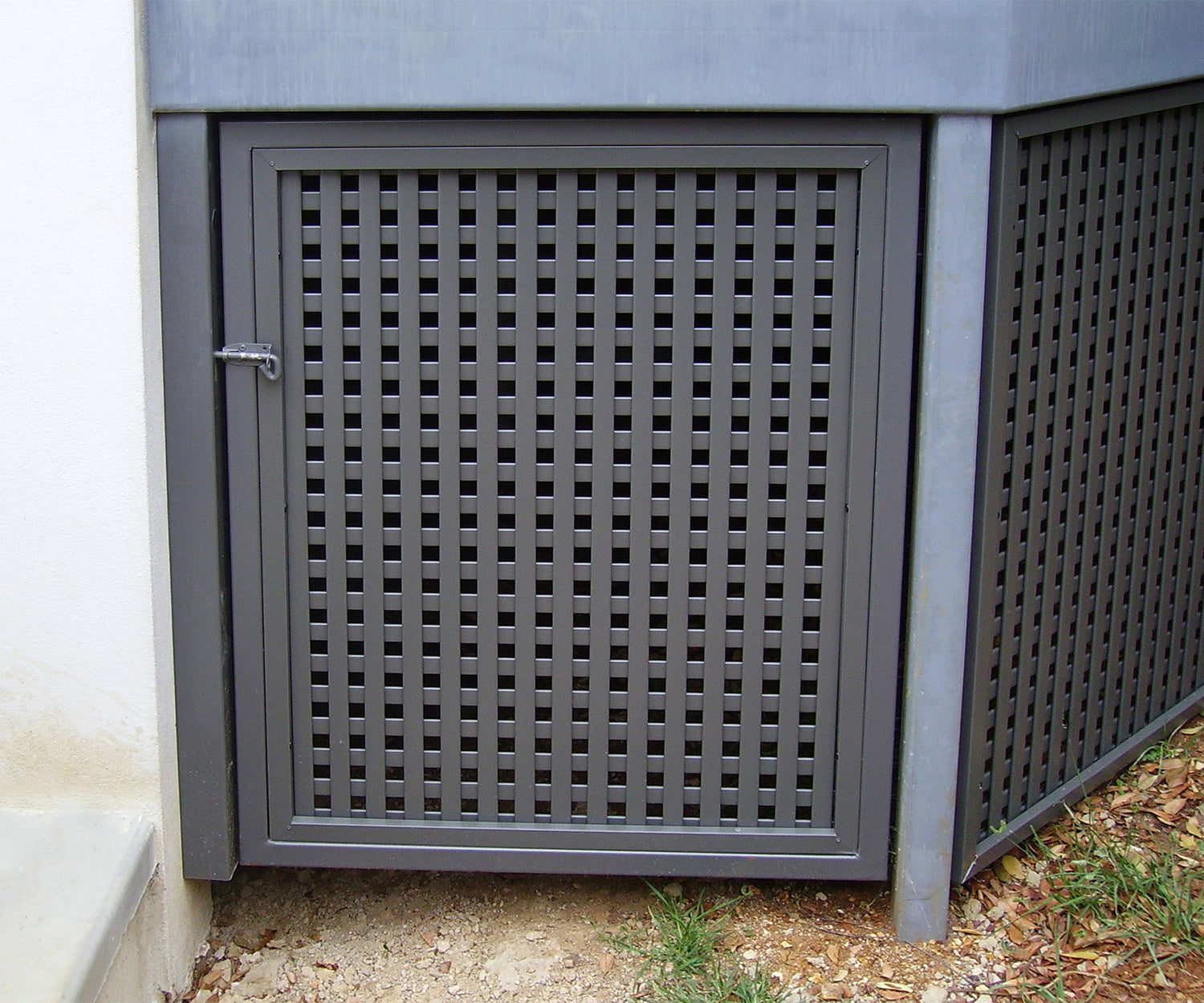 Metal Lattice Panels | Aluminium & Steel | Superior Screens