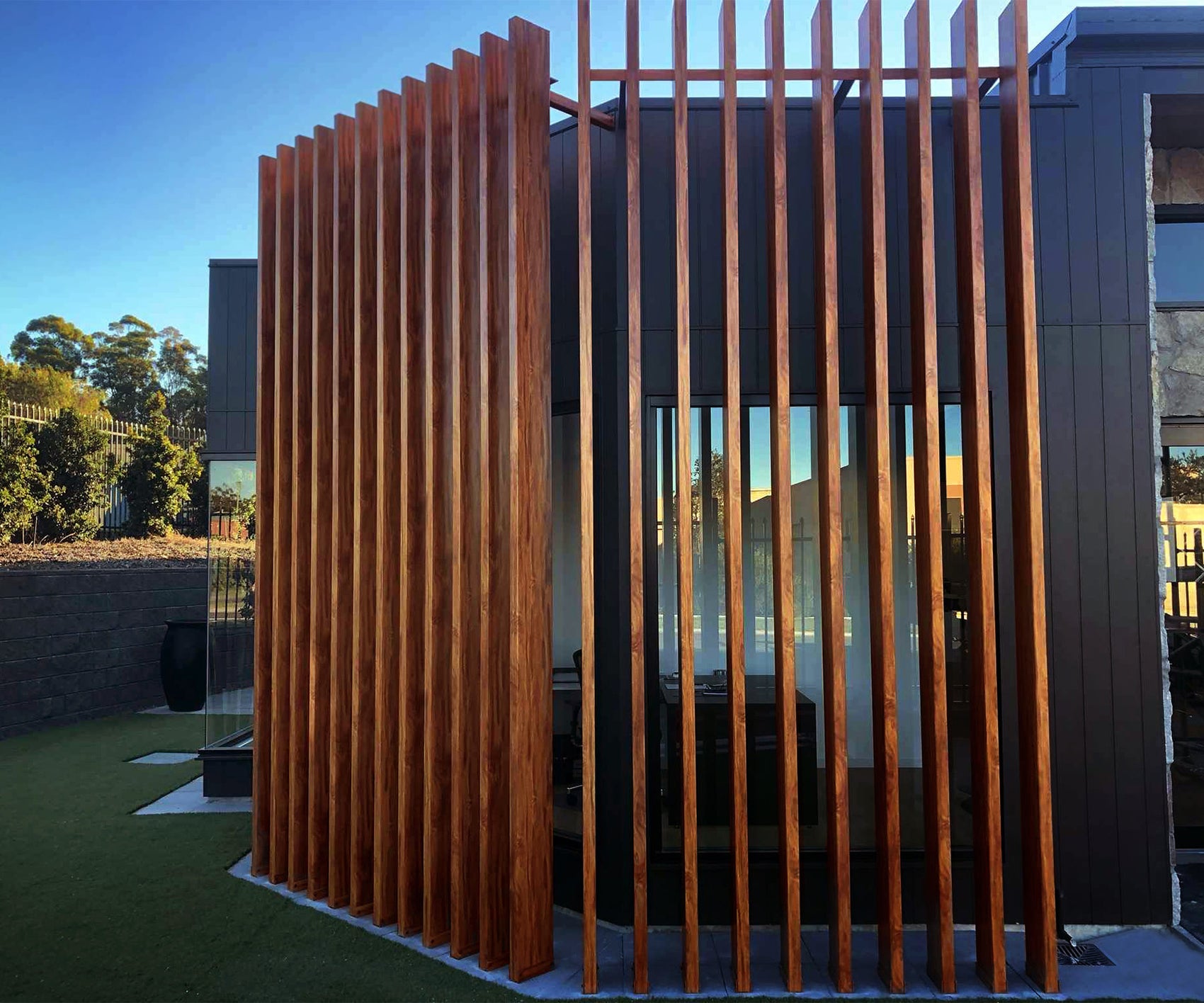 Timber Look Aluminium Battens, Screens, Gates & More